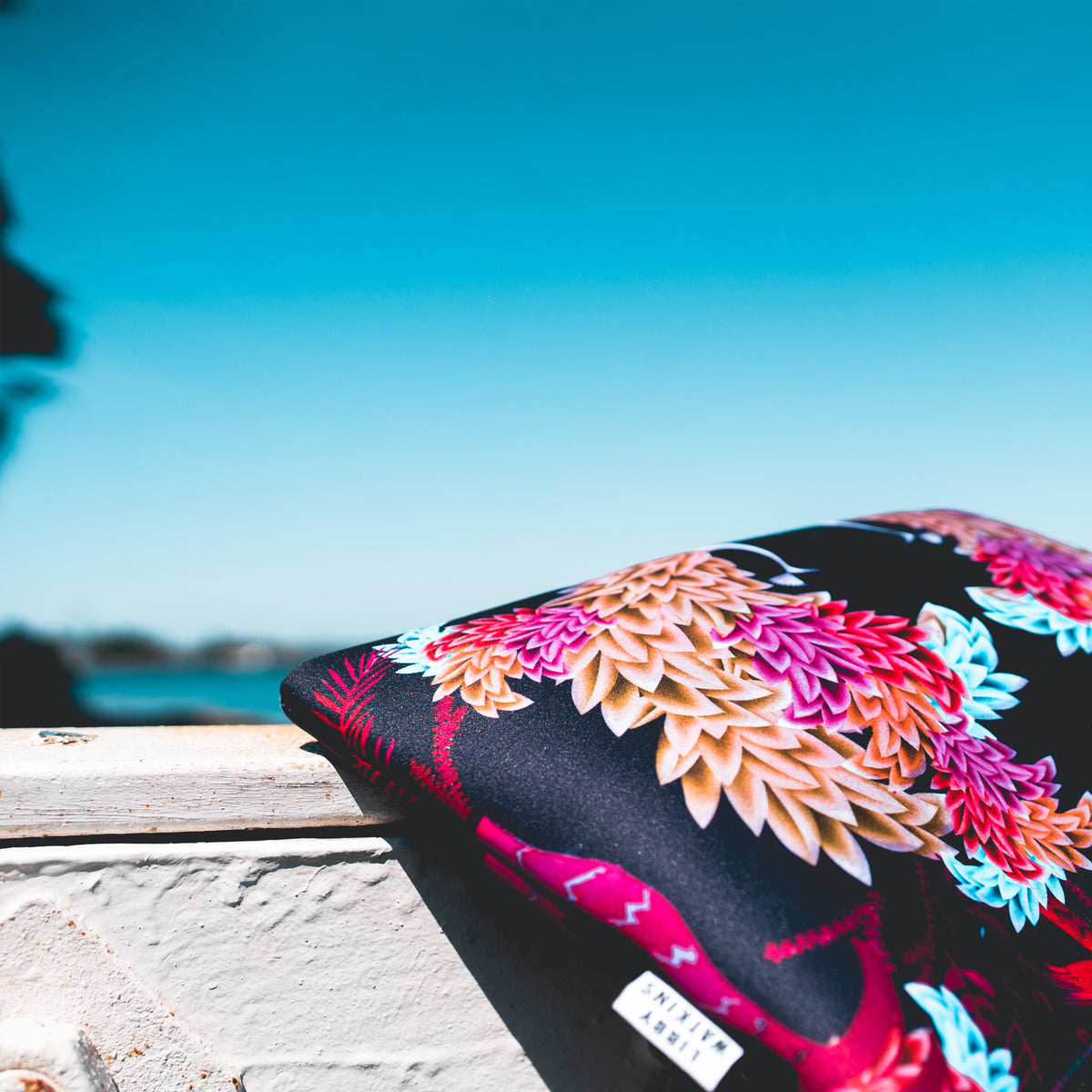 The Super Pocket in Singapore Nights midnight – Libby Watkins